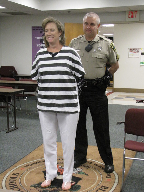 ‘Convicts’ rounded up Thursday for a good cause | Bladen Journal