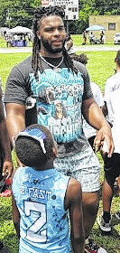 Larrell Murchison attracts crowd for his annual Fun Day | Bladen Journal